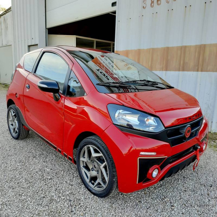 Ferrari voiture sans permis 550Trofeo rouge marque Casalini sur TopVsp